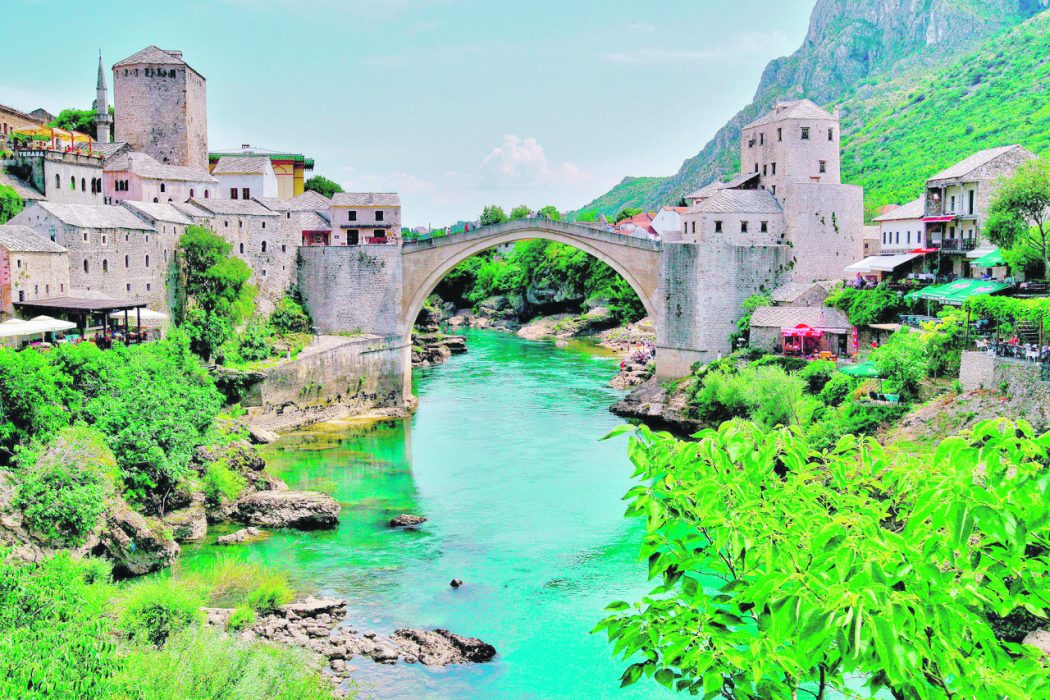 Mostar Stari most 3 - Azra Magazin