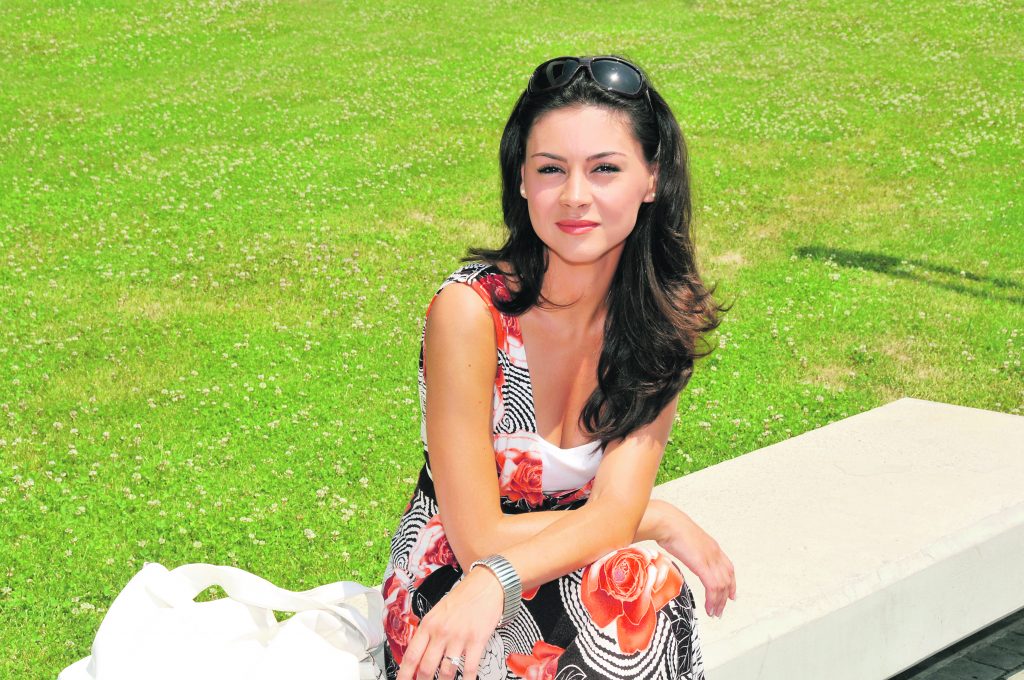 Pogledajte kako su poznate bh. voditeljice izgledale prije