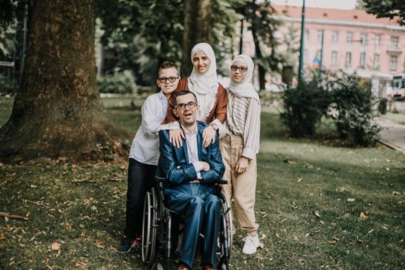 Esed i Mahira Ahmiš - Azra Magazin