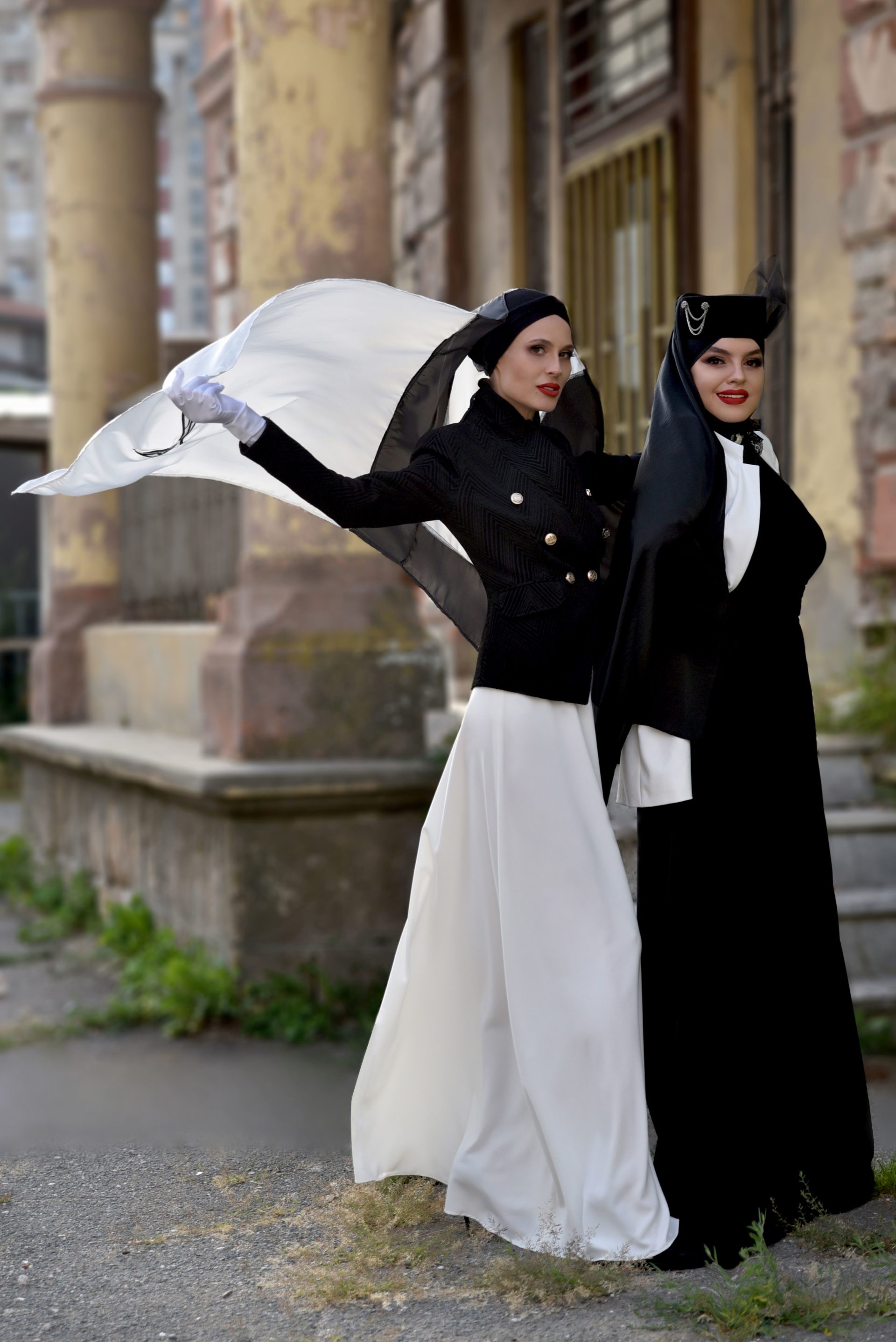 Maja Krsmanovic i Selma Mekic 7 - Azra Magazin