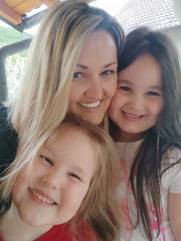 PITALI SMO MAME/Irmela Šabanović: Pitanje kako nastaju djeca će još ...