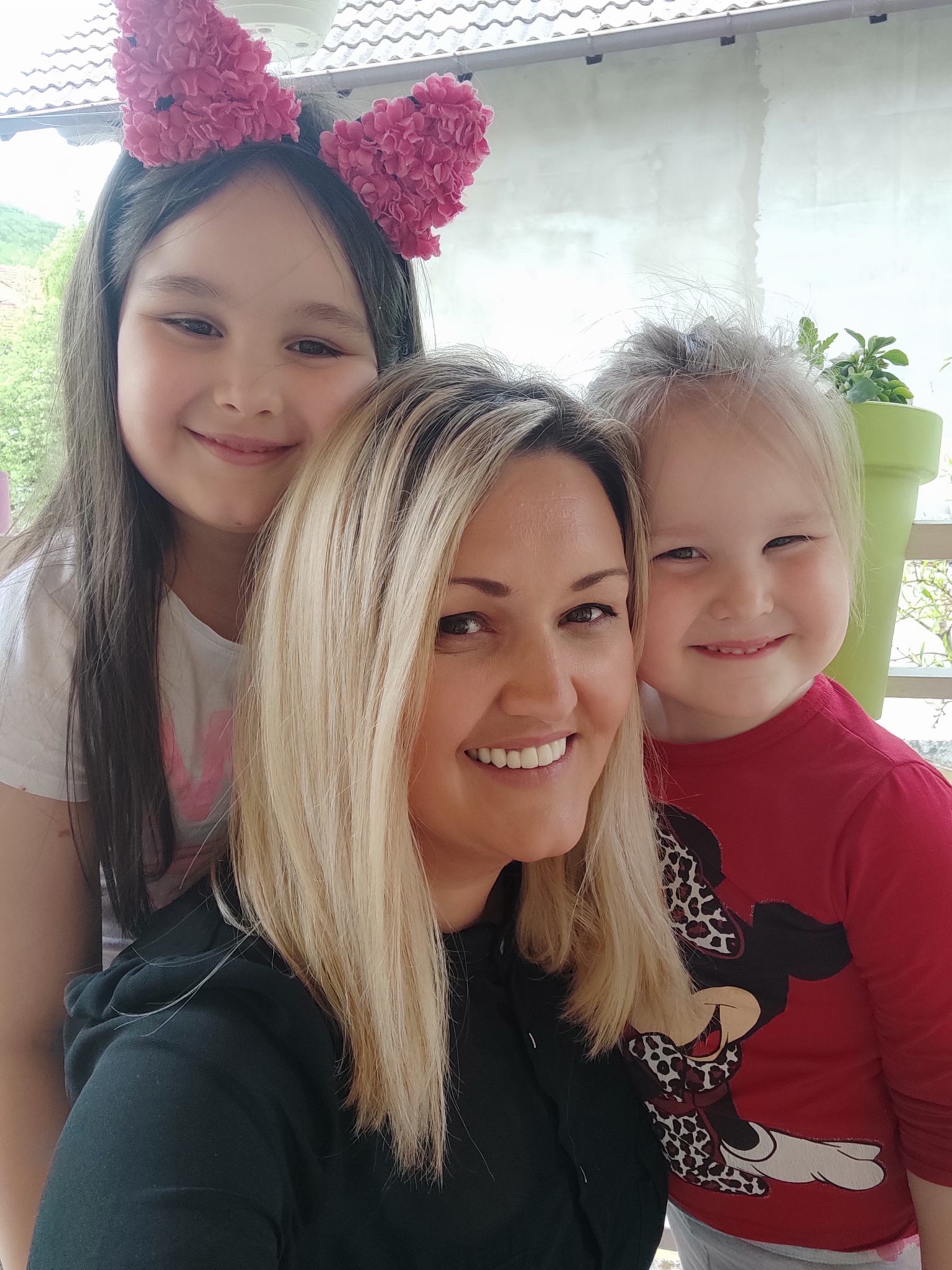 PITALI SMO MAME/Irmela Šabanović: Pitanje kako nastaju djeca će još ...