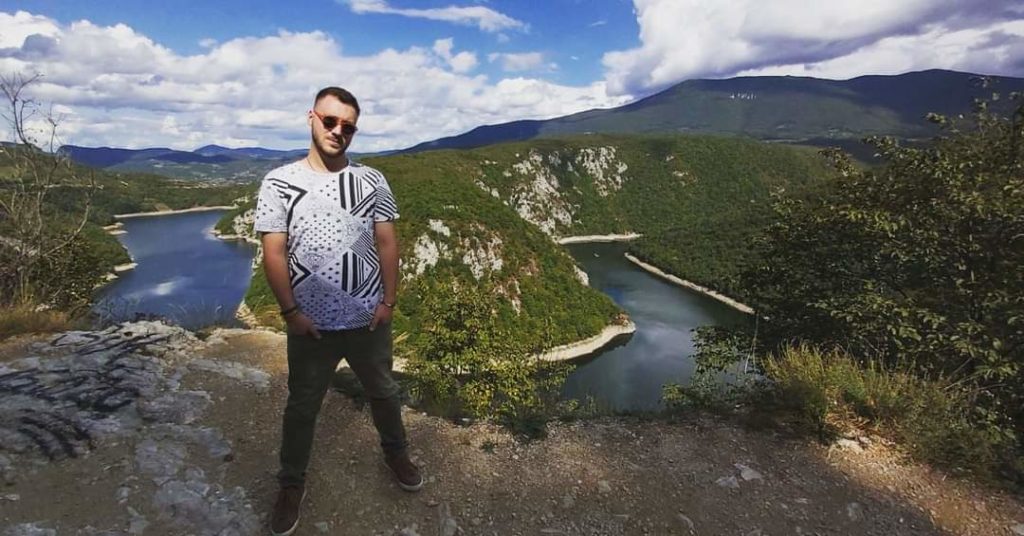 Vladimir Colakovic 10 - Azra Magazin