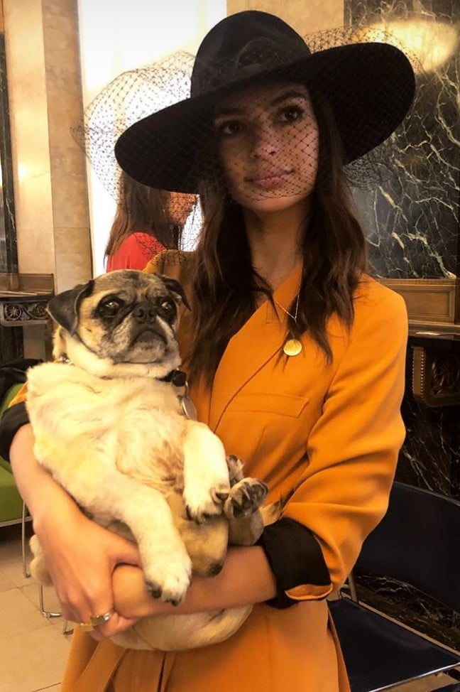 Emily juni 3 - Azra Magazin