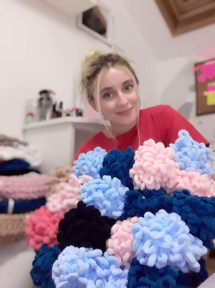 ajla hadzic 1 - Azra Magazin