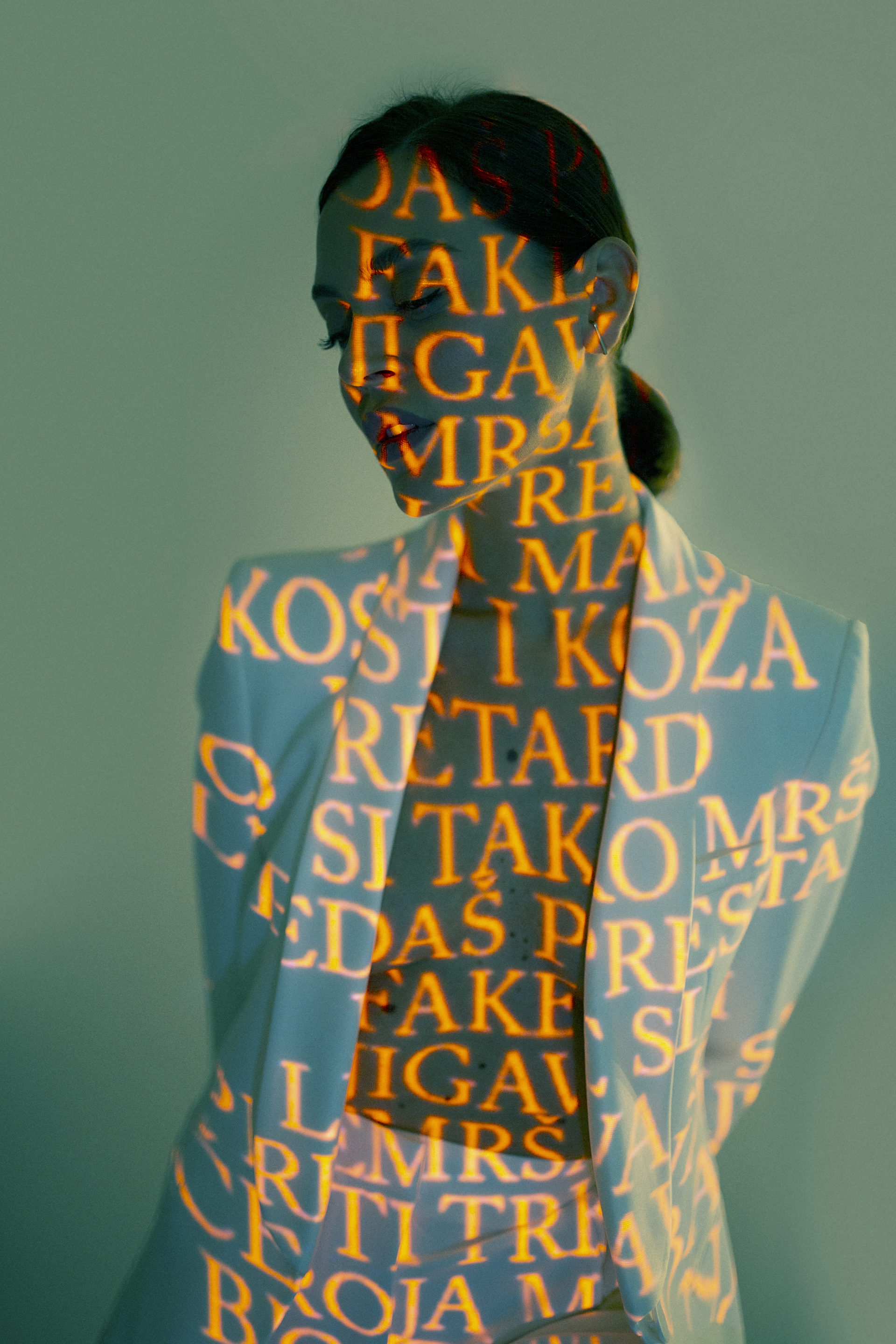 Redzepagic Aida 3 - Azra Magazin