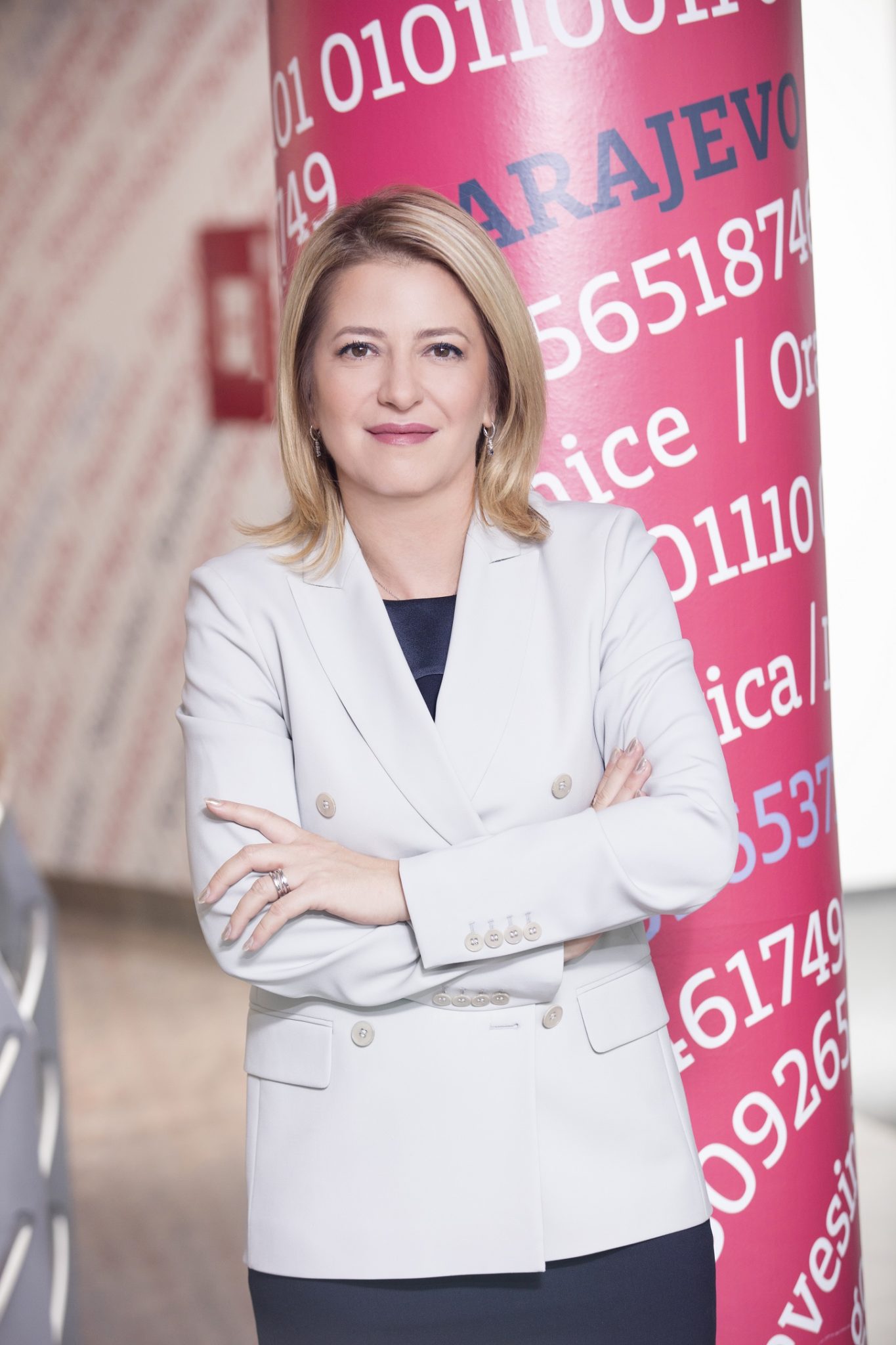 Sanela Pasic_1 - Azra Magazin