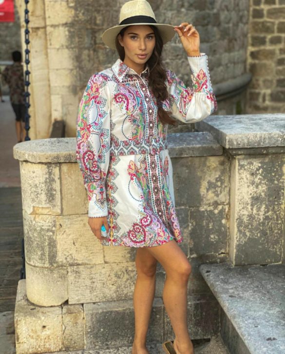 Alma Hadzic - Azra Magazin