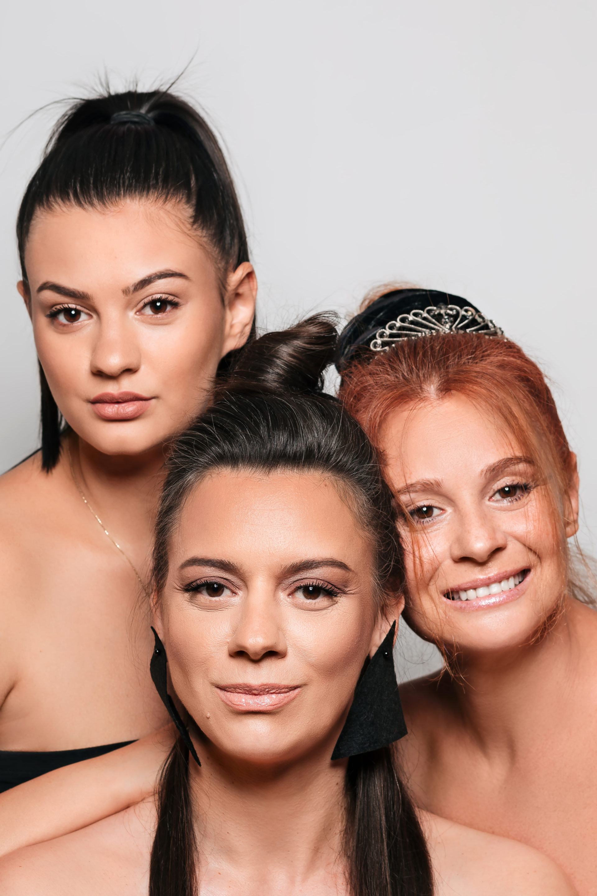 U novoj 'Azri' ekskluzivno Alma i Mediha Musliović te Berna Balić prvi ...