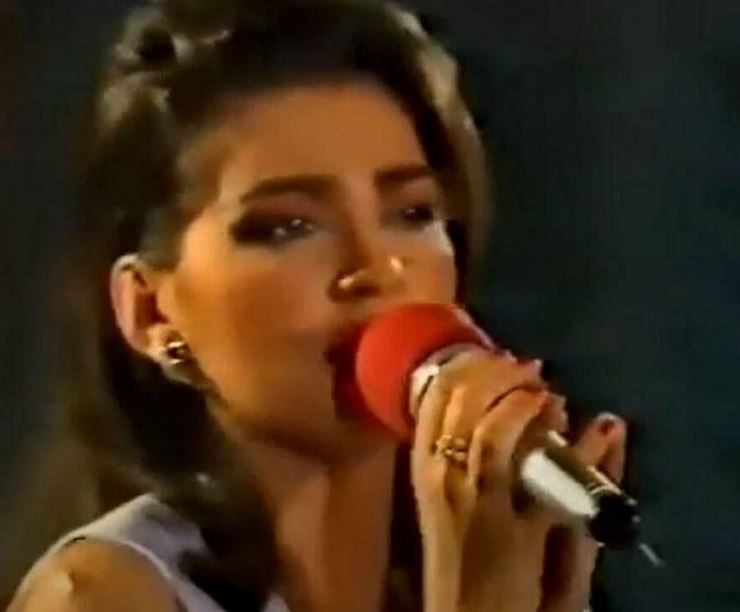 Ovako je Nina Badrić izgledala prije 30 godina: I u mladosti plijenila ...