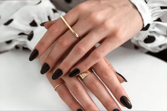 Svi pričaju o teoriji crnih noktiju