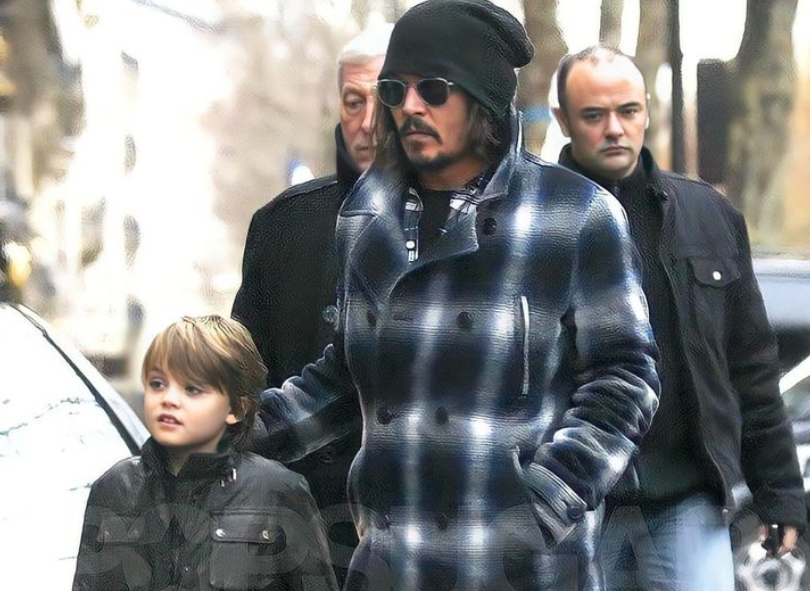 Sin Johnnyja Deppa ima 22 godine i pravi je frajer