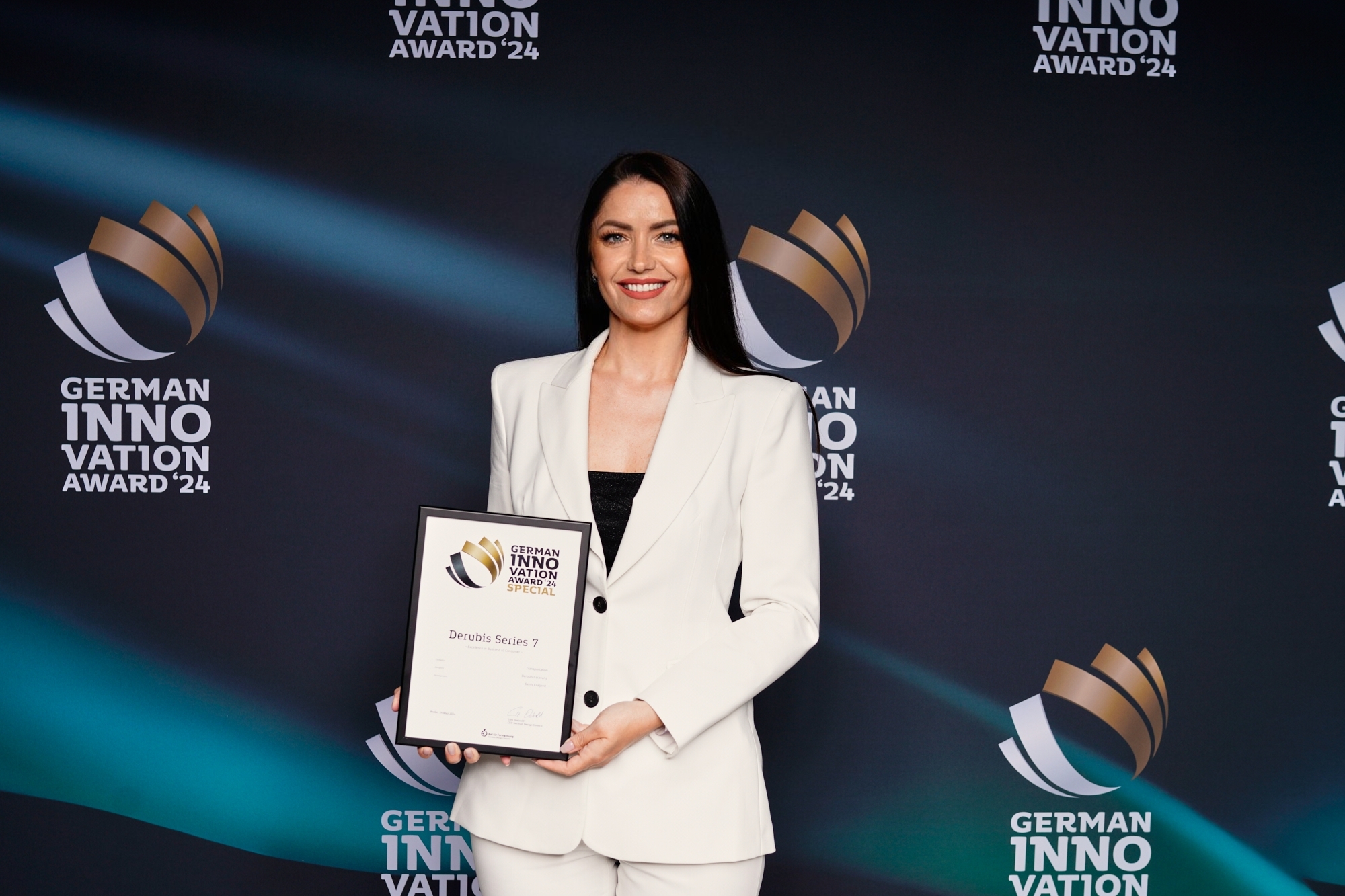 Lejla Kraljević, pokretač fascinantne kompanije “Derubis Caravans ...